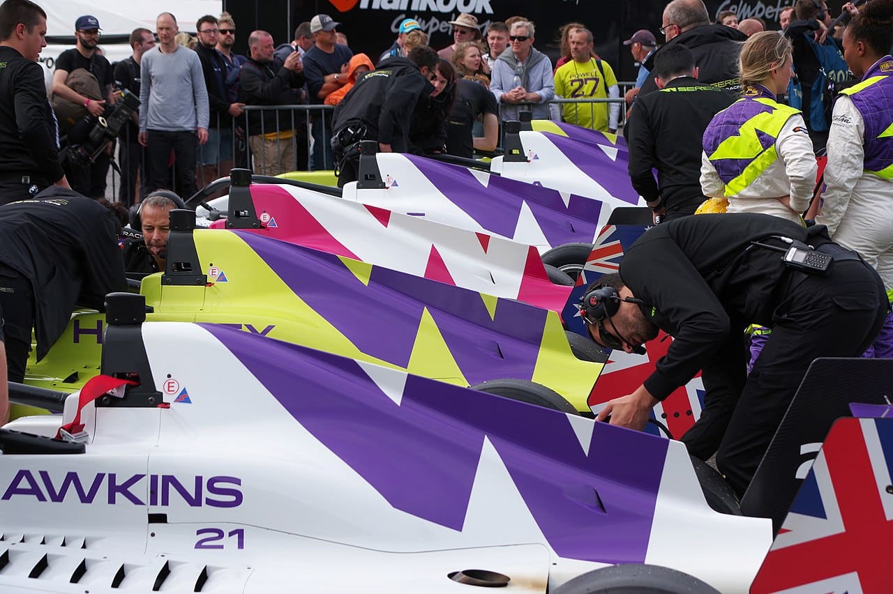 Women and Formula 1: why are they falling back in love with it?